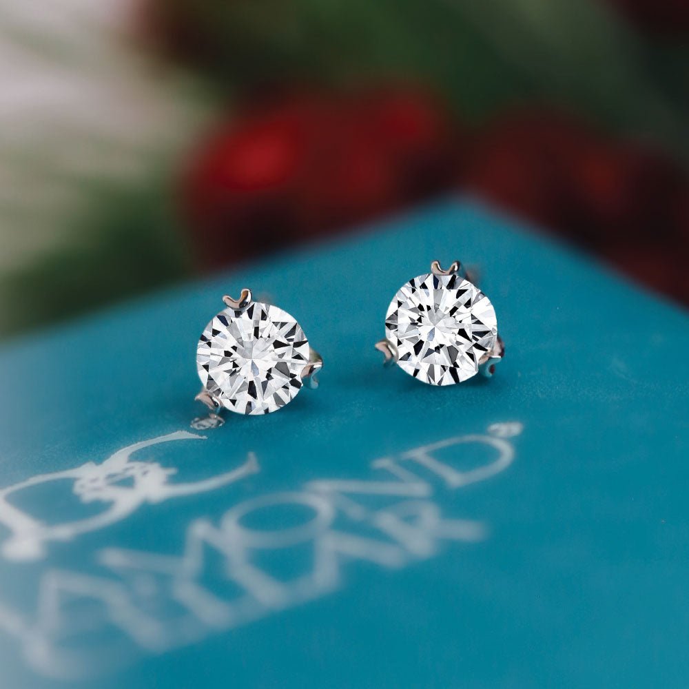 December Diamond Stud Special! | Diamond Cellar